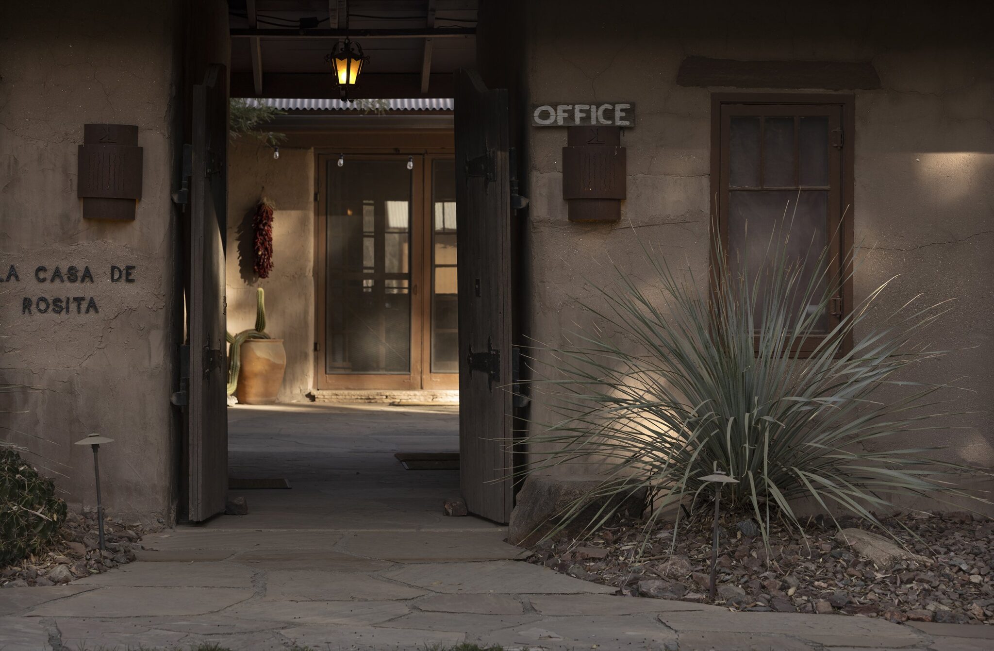 Lodging - Art of the Cowgirl